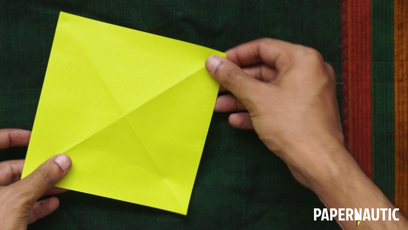 How To Make An Easy Origami Corner Bookmark Video Tutorial Papernautic How To Make An Easy Origami Corner Bookmark Video Tutorial Papernautic